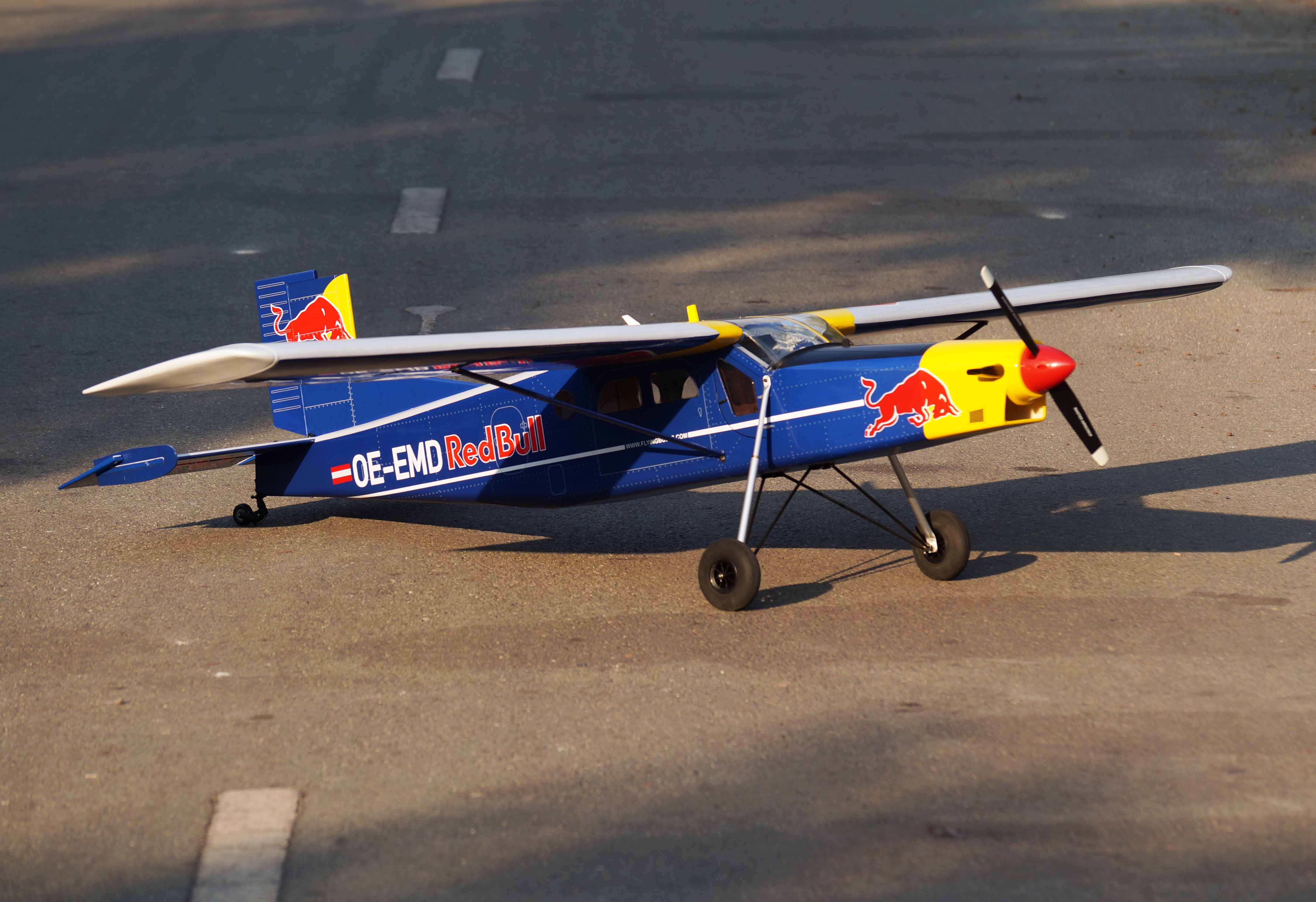 Pilatus PC-6 - VINH QUANG RC MODELS