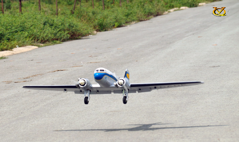 DC-3 - VINH QUANG RC MODELS