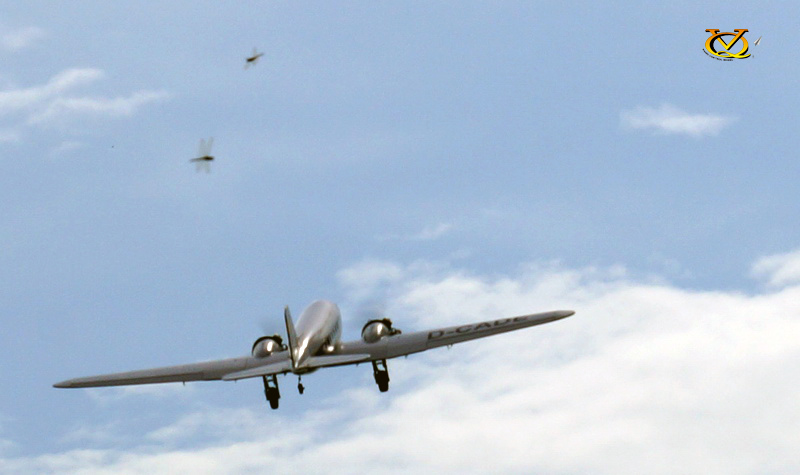 DC-3 - VINH QUANG RC MODELS