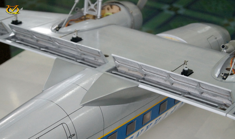 DC-3 - VINH QUANG RC MODELS